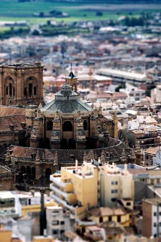 Granada and Albaicin: Historical Private Tour - Authentic Experiences and Local Flavor
