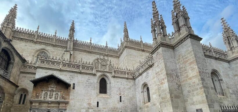 Granada: Cathedral and Royal Chapel Private tour with ticket - A Closer Look at the Tour Experience