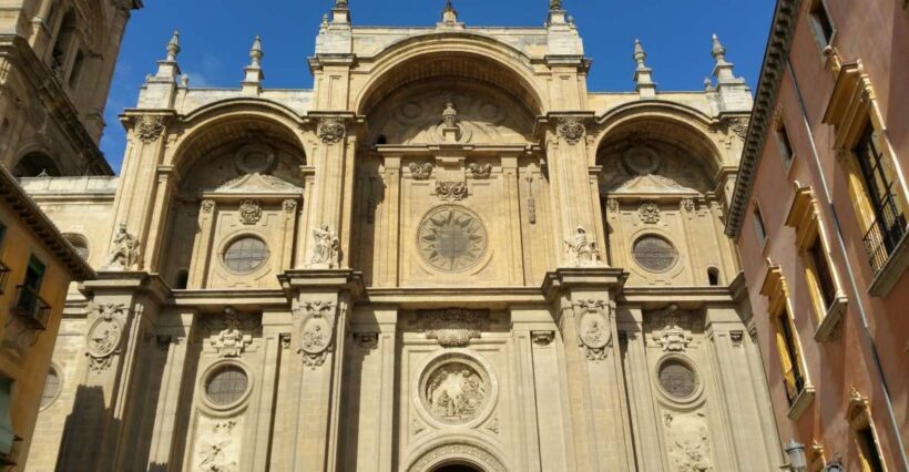Granada: Cathedra&Royal Chapel & Albaicín skip the line Tour - Why This Tour Is a Smart Choice