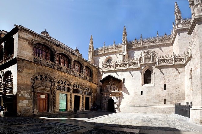 Granada City Center and Albaicin Private Tour - Inclusions and What to Expect