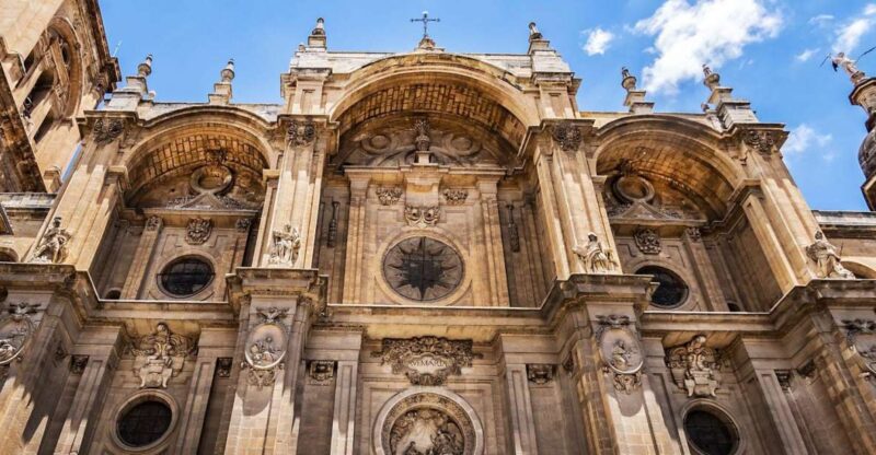 Granada Citycenter&Albayzin - Practical Details and Value