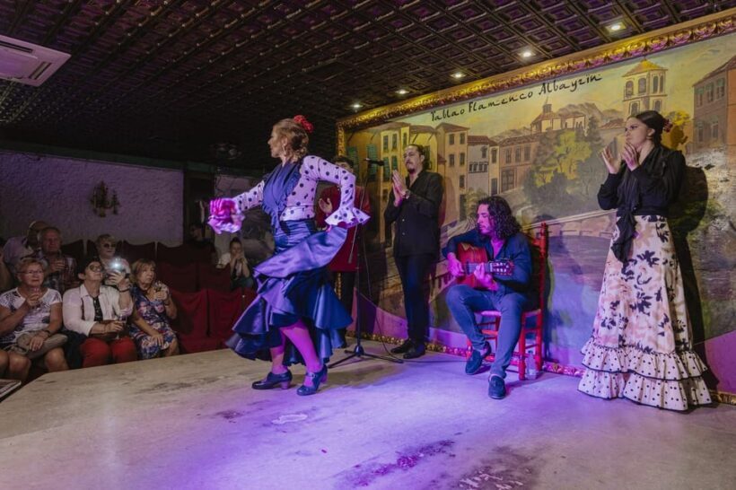 Granada: Flamenco Show at Tablao Flamenco Albayzín - Key Points