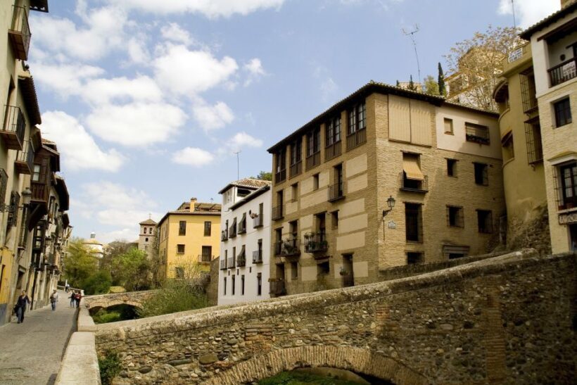 Granada Full Day: Alhambra General, Albayzin and Sacromonte - An In-Depth Look at the Tour Experience