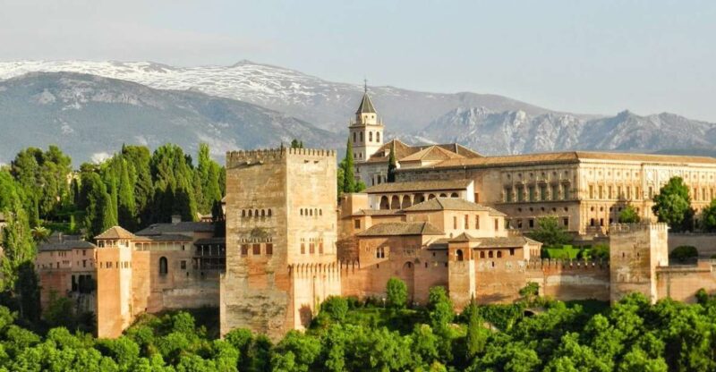 Granada: Generalife and Alcazaba Guided Tour without Tickets - What to Expect During the Tour
