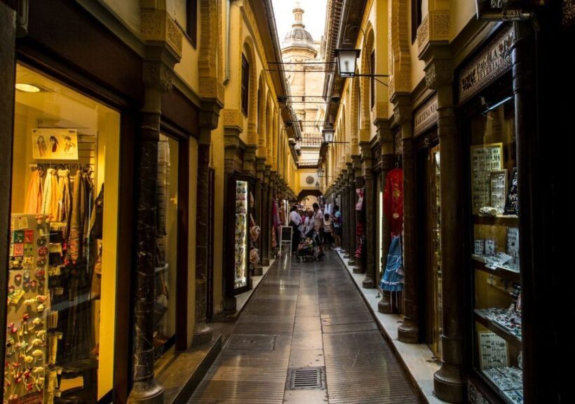 Granada: Half-Day 4-Neighborhoods 4-Cultures Private Tour - FAQs
