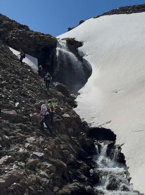 Granada: High Sierra Nevada Hiking Tour to 3000 Meters - The Detailed Itinerary