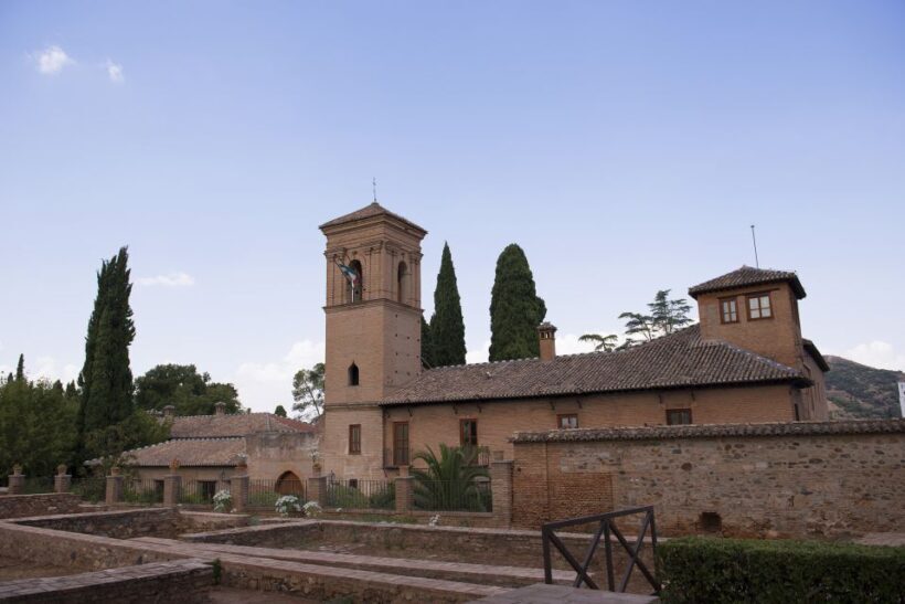 Granada Like a Local: Customized Private Tour - What Makes This Tour Stand Out?