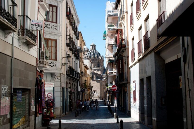 Granada Like a Local: Customized Private Tour - The Itinerary Breakdown: What to Expect