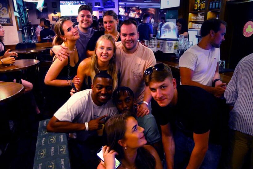 Granada: Pubs & Clubs Crawl with Drinks & Club Entry Ticket - Key Points