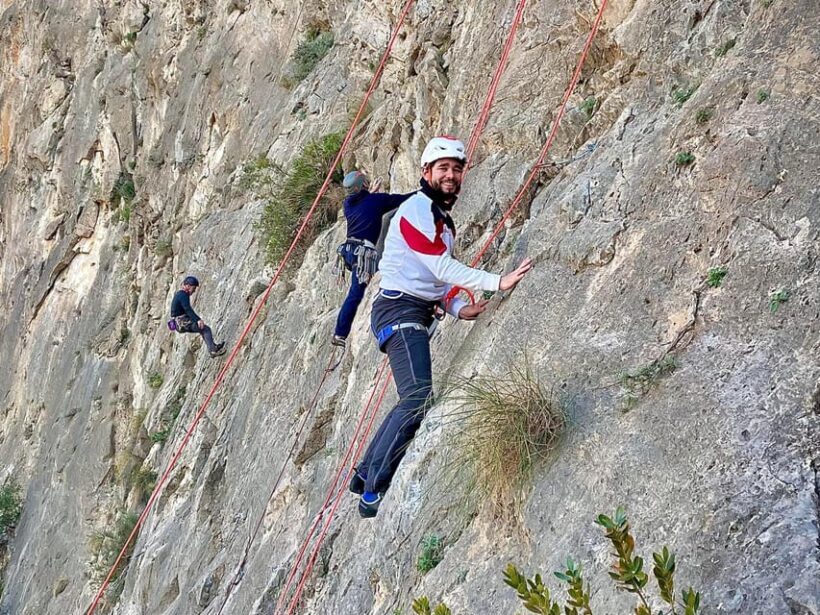 Granada: Rock climbing top-rope Placas Negras - Introduction: A Unique Climbing Experience in Spain’s Andalusia