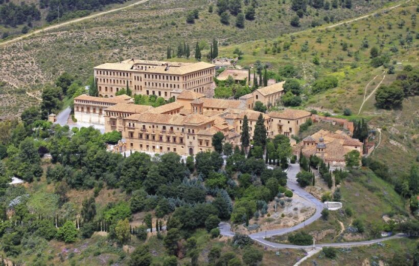 Granada: Sacromonte Abbey Entry Ticket with Audio Guide - Who Should Visit the Sacromonte Abbey?