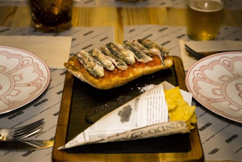 Granada: Tapas Crawl - What to Expect from the Granada Tapas Crawl