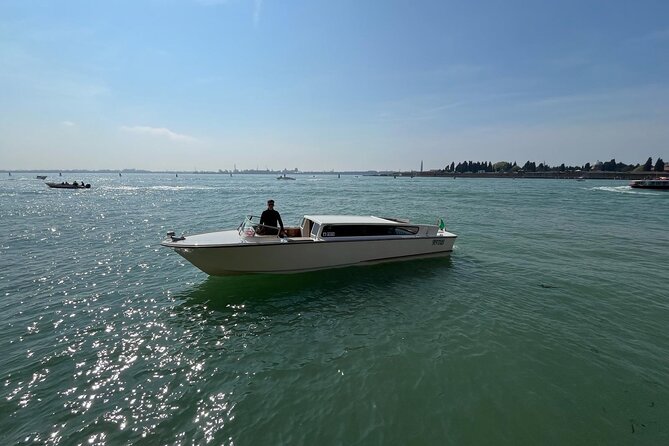 Grand Canal, Murano Glass Factory + glass blowing experience! - Who Should Book This Tour?