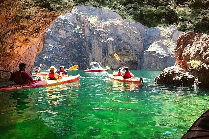 Grand Canyon Helicopter Tour and River Raft or Emerald Cave Kayak - River Raft vs. Emerald Cave Kayak