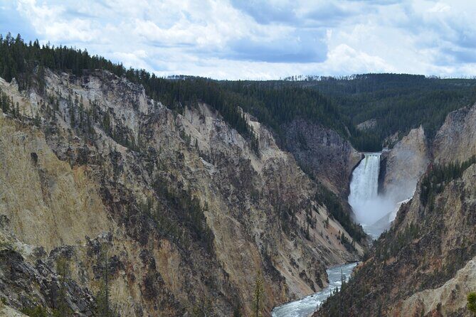 Grand Canyon of Yellowstone Hiking Adventure Full Day with Lunch - Who Will Enjoy This Tour?