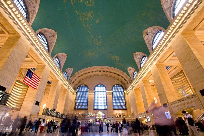 Grand Central Photo Tour - A Closer Look at the Grand Central Photo Tour