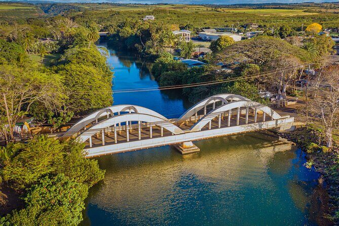 Grand Circle Island Tour - Key Points