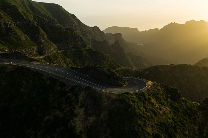 Grand Madeira Island Tour - Porto Moniz and Santana - Natural Wonders