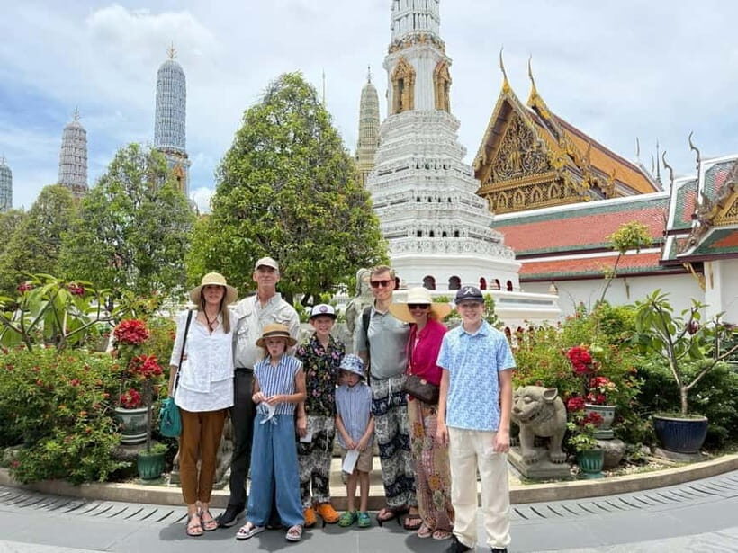 Grand Palace & Emerald Buddha & Flower Market Private Tour - The Itinerary in Detail