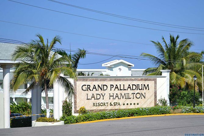 Grand Palladium Private Airport Transfer - A Comprehensive Look at the Grand Palladium Private Airport Transfer