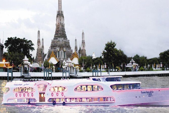 Grand Pearl Dinner Cruise: Dining & Live Performances - An In-Depth Look at the Experience