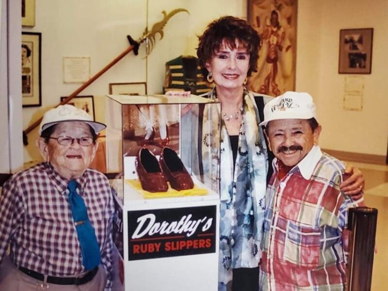 Grand Rapids: Ruby Slipper Theft Guided Tour - What to Expect from the Ruby Slipper Theft Guided Tour