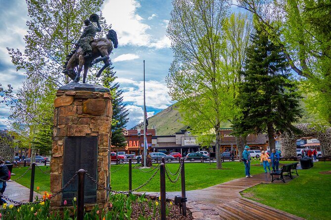 Grand Teton, Yellowstone, and Glacier National Parks 8-Day Tour - Frequently Asked Questions (FAQs)