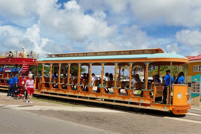 Grand Turk; Bus Tram Tour w/ Lunch & Beach Stop - FAQs