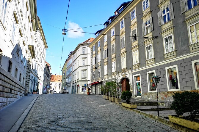 Graz: Schlossberg Private Guided Tour - Who Should Consider This Tour?