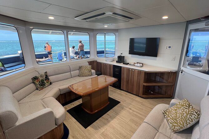 Great Barrier Reef Cruise - Gold Class VIP Lounge Package - Who Is This Tour Best For?