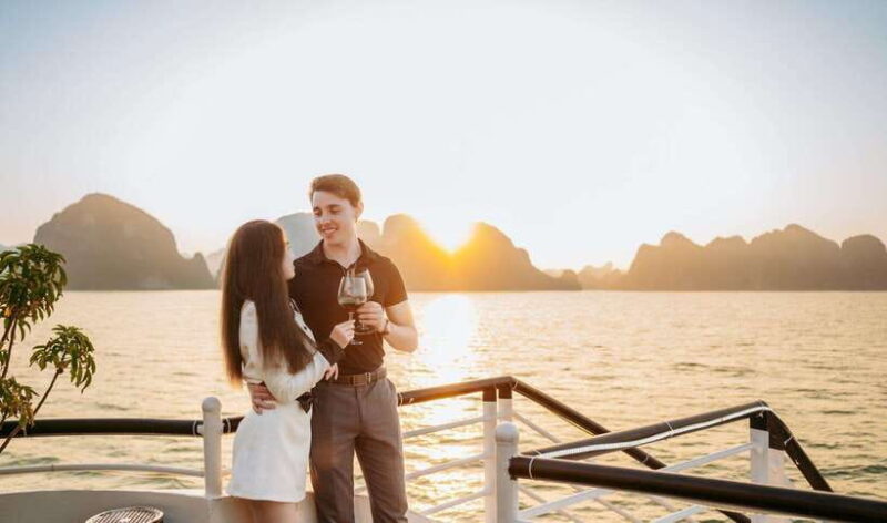 Great Experience With 5 Stars Cruise in Ha Long Bay - What’s Included and What’s Not