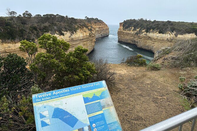 Great Ocean Road 12 apostles PRIVATE Luxury Tour Reverse all incl - Frequently Asked Questions