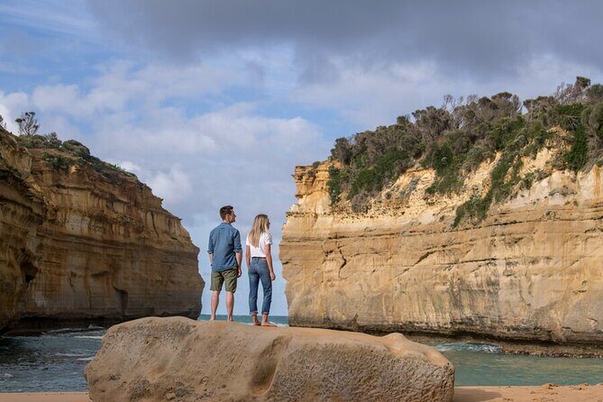 Great Ocean Road, 12 Apostles, Rainforest & Morning Tea-Melbourne - Key Points