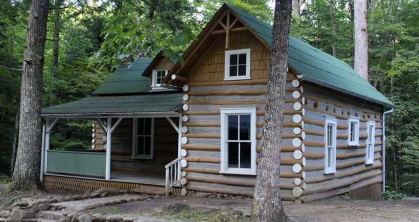 Great Smoky Mountains: Elkmont Historic District Tour - Off-Road Adventure