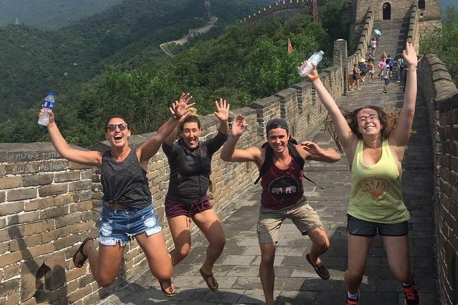 Great Wall Layover Small Group Tour (7AM-11AM) - The Sum Up