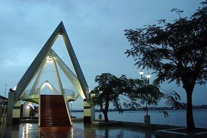 Greater Cochin : The Whole Cochin in 7 hrs. Free Pick & Drop. - Key Points