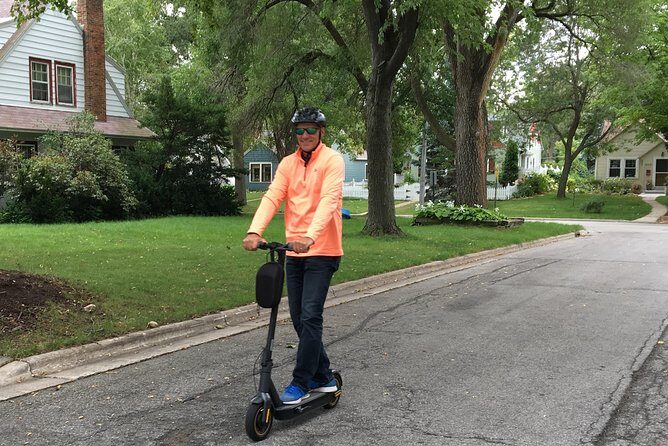 Green Bay E-Scooter Guided Glide w/ Private Tour Option - Discovering Green Bay from a New Angle