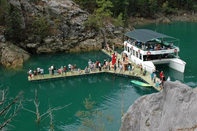 Green Canyon Boat Trip With Lunch and Unlimited Drinks - Meeting and Pickup