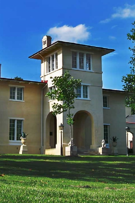 Greensboro: Downtown Historic Walking Tour - What Makes This Tour Stand Out