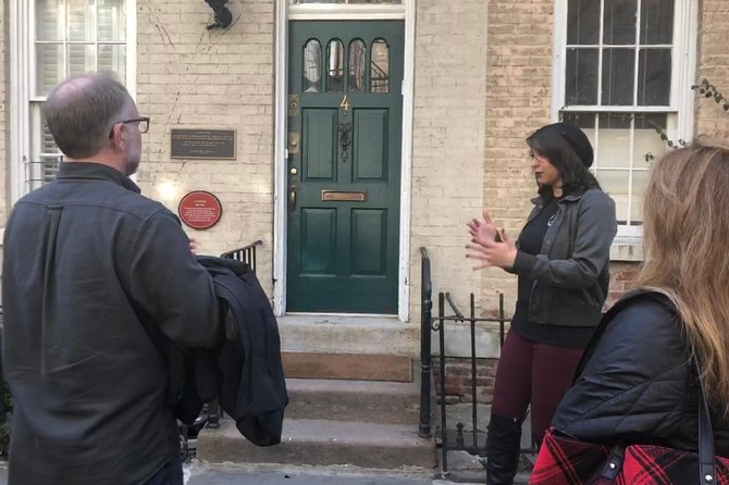 Greenwich Village Literary Pub Crawl - Who Should Consider This Tour?