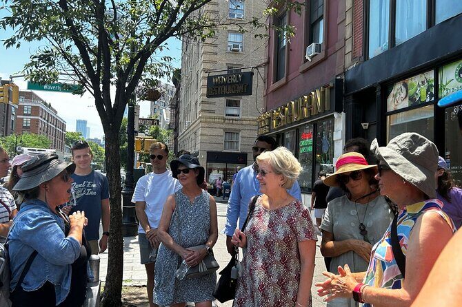 Greenwich Village: Pizza, Desserts & History Food Tour - The Itinerary in Detail