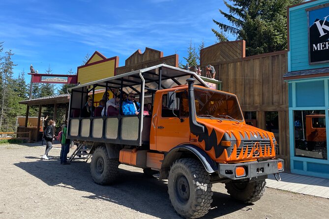 Grizzly Falls Ziplining Expedition - Breathtaking Scenery
