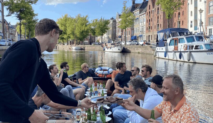 Groningen: City canal cruise (with unlimited drinks) - FAQ