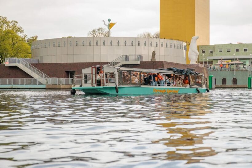 Groningen: Terrace Boat Experience with a Cozy Bar - The Experience: A Floating Bar on Groningen’s Waters
