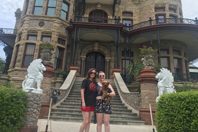 Groovy Galveston Scavenger Hunt - Guides and Support: Making the Hunt Special