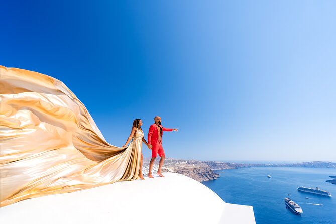GROUP FLYING DRESS PHOTOSHOOT in Santorini - The Photoshoot: What to Expect