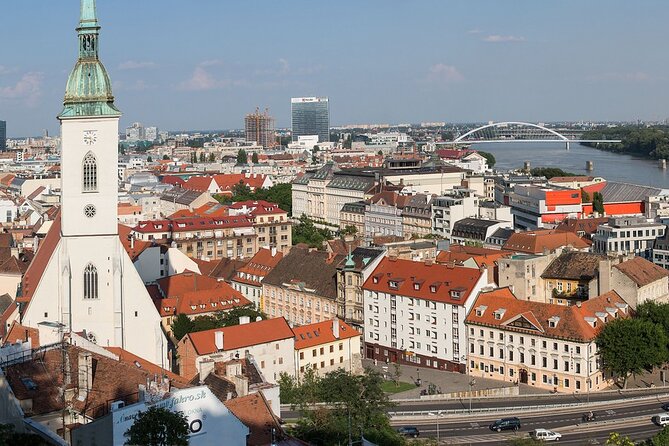 Group Half Day Tour from Vienna to Bratislava with a Local Guide - Authentic Traveler Feedback