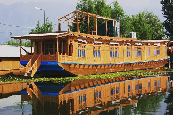 Group Kashmir Deluxe Tour & Tailored Ex Srinagar - Frequently Asked Questions (FAQs)