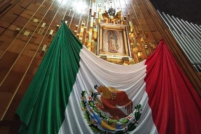 Group reduced to Pyramids of Teotihuacan and Basilica of Guadalupe - The Basilica of Guadalupe: Religious Heritage