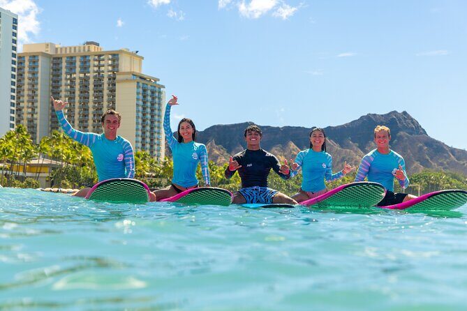 Group Surf Lesson in the Heart of Waikiki - The Importance of Location and Timing